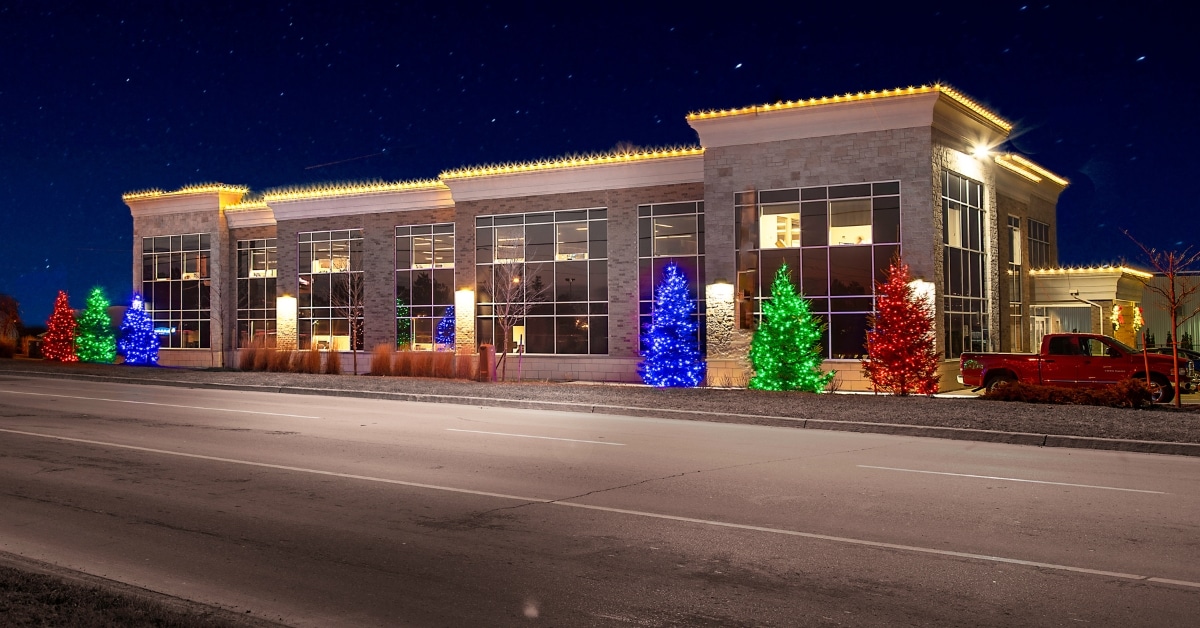 Commercial Holiday Lighting Experts in Plymouth MN